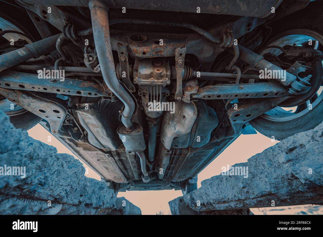 Car bottom hi-res stock photography and images - Alamy