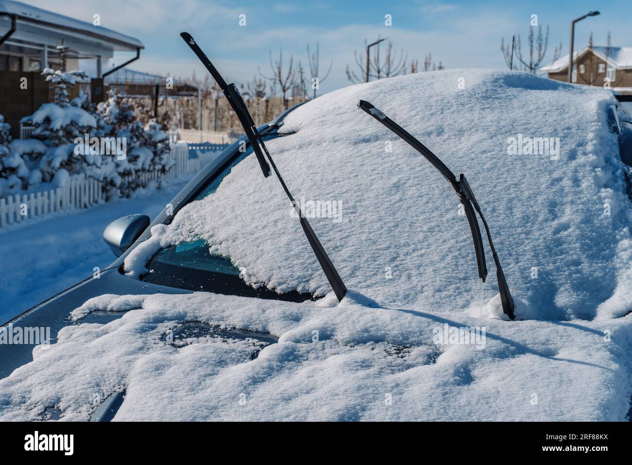 Windshield wipers after the snowfall Stock Photo - Alamy