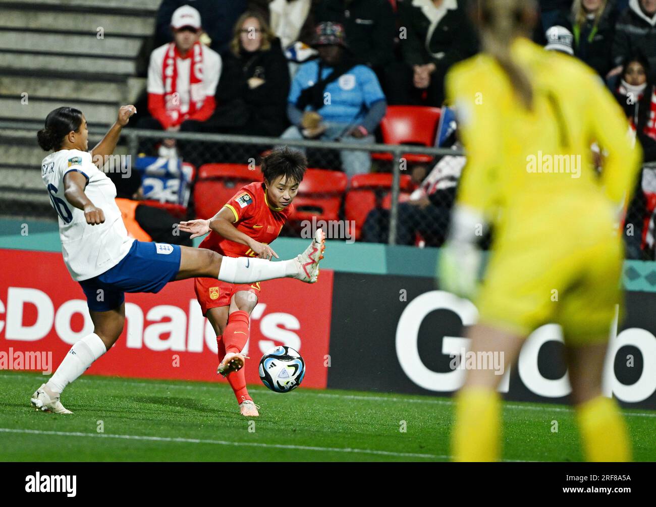 Adelaide, Australia. 1st Aug, 2023. China's Zhang Linyan (rear R) shoots during the Group D ...