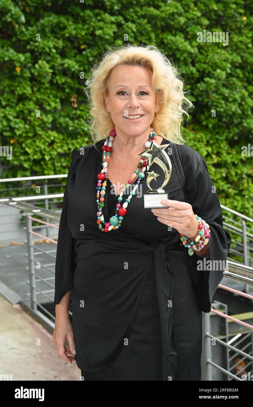 31 July 2023, North Rhine-Westphalia, Cologne: Actress Iris Werlin ...