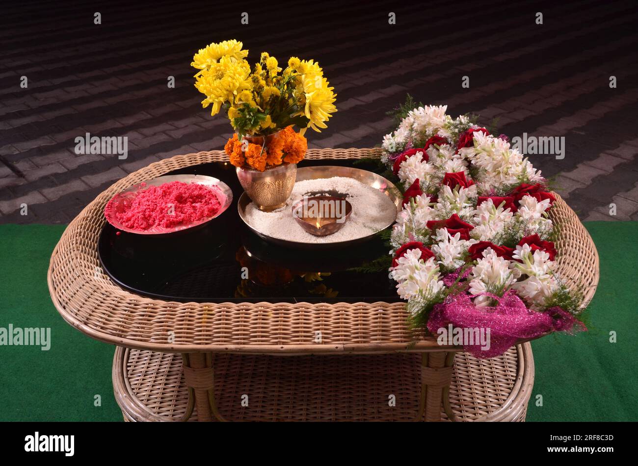 Red rice tika hi-res stock photography and images - Alamy