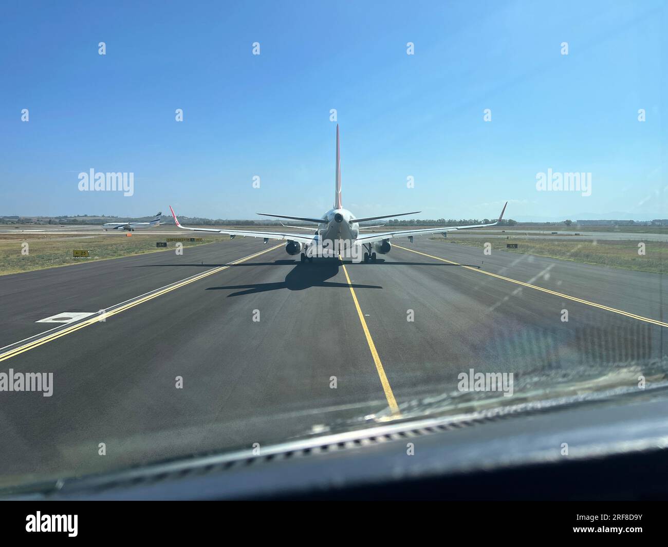 Aircraft waiting to takeoff hi-res stock photography and images - Alamy