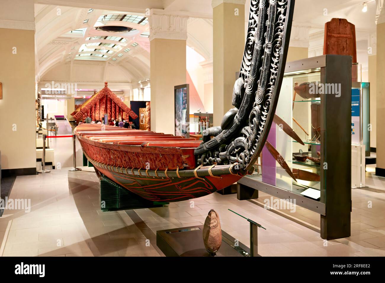 Auckland Museum Maori 53 Nz Paua Stock Photos, High Res Pictures, And