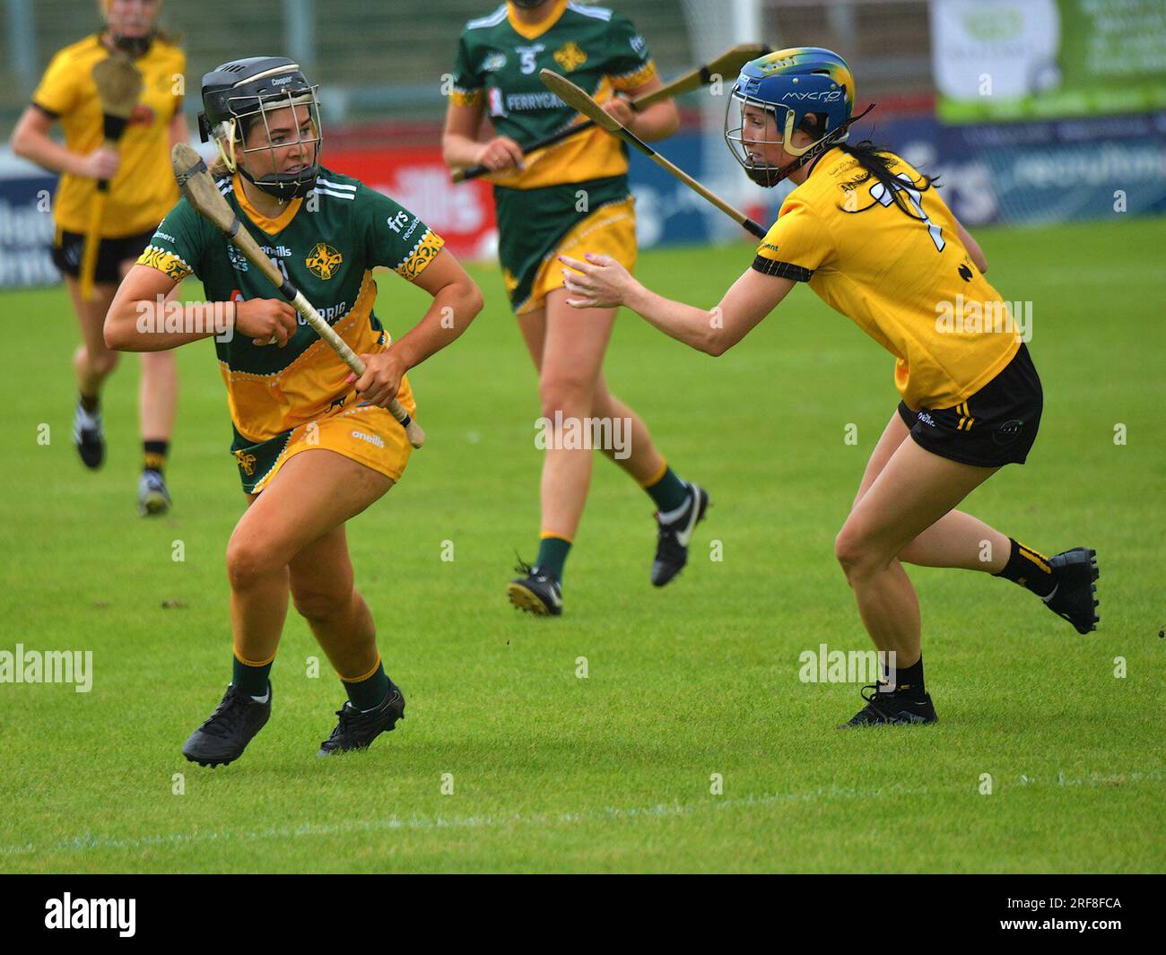 Camogie players hi-res stock photography and images - Alamy