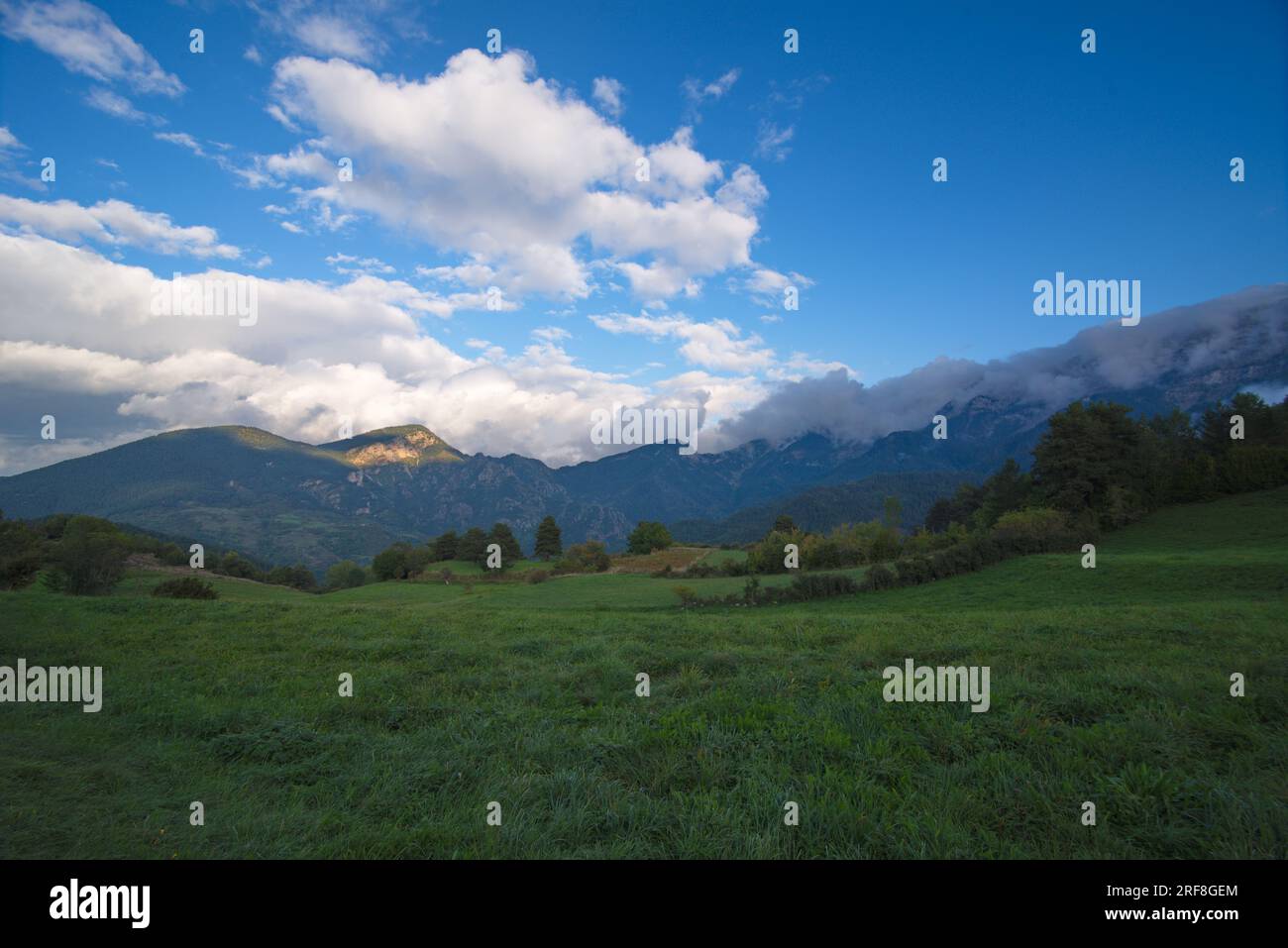 Landscape of the Sierra del Cadi, Pre-Pyrenees. Paisaje de la sierra ...