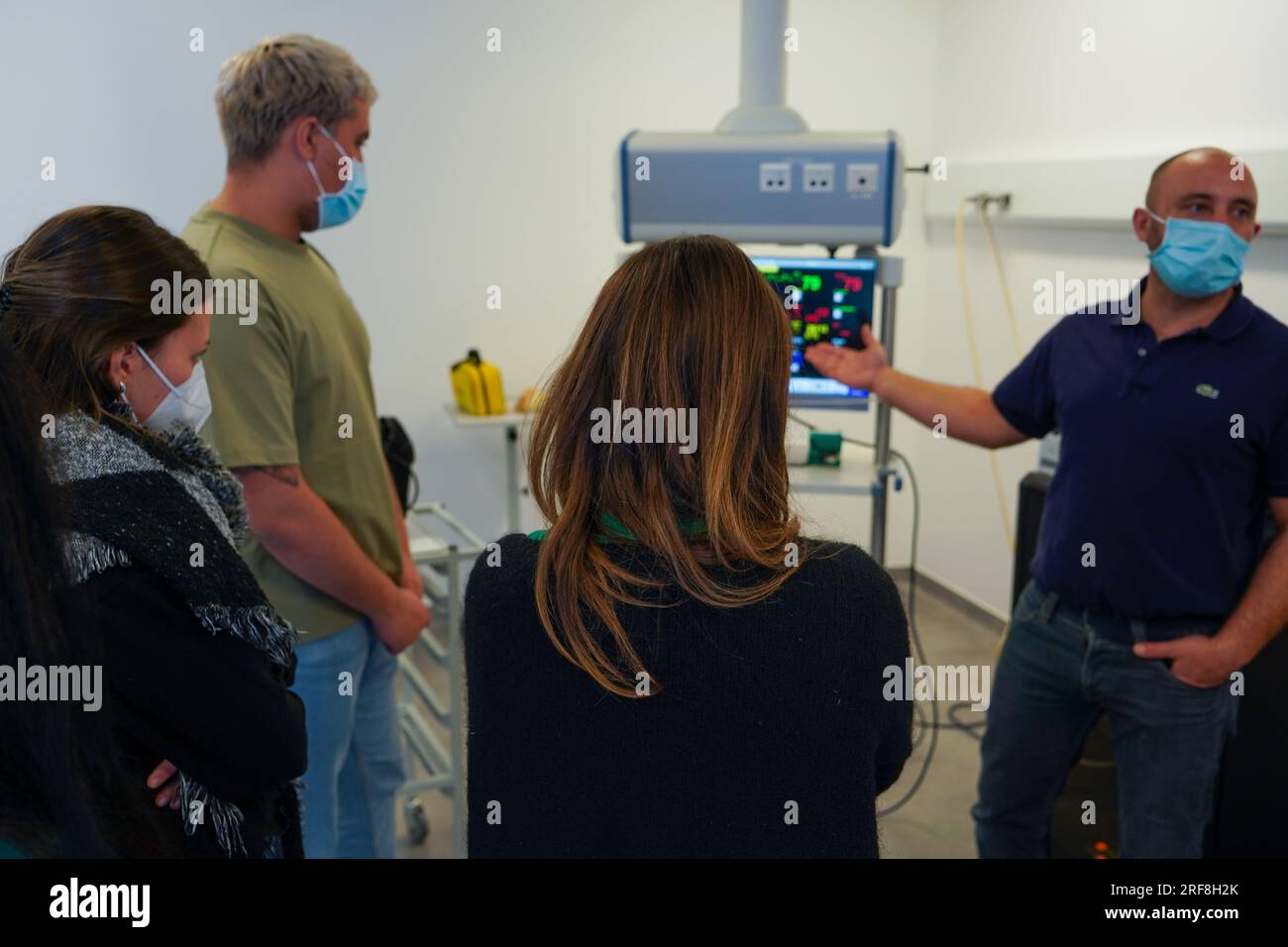 Nurses and emergency nurses undergo training at School of Medicine on ...