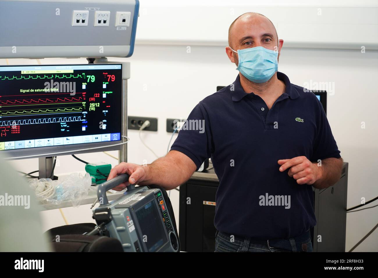 Nurses and emergency nurses undergo training at School of Medicine on ...