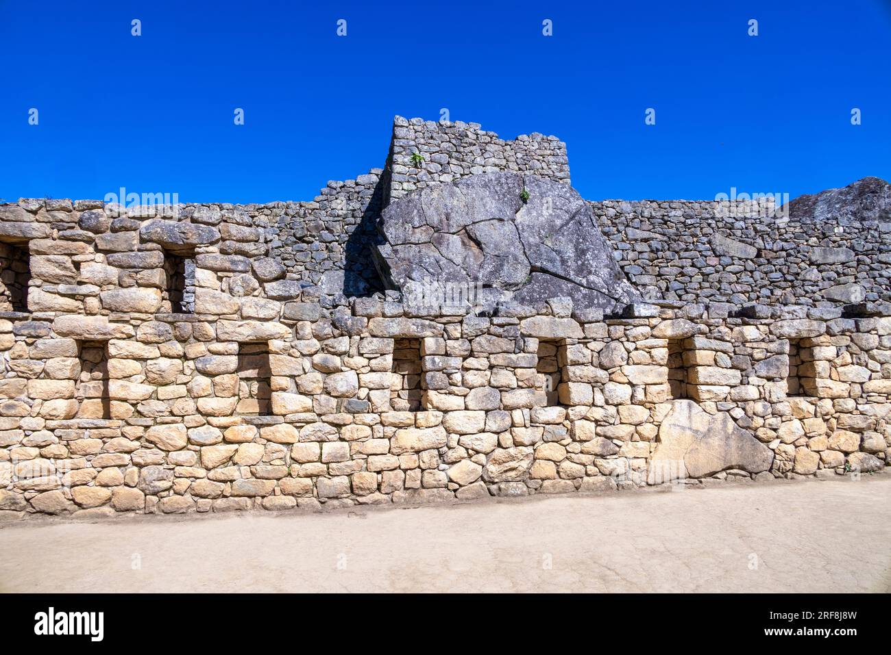 residential architecture, Inca ruins of Machu Picchu, Peru, South ...