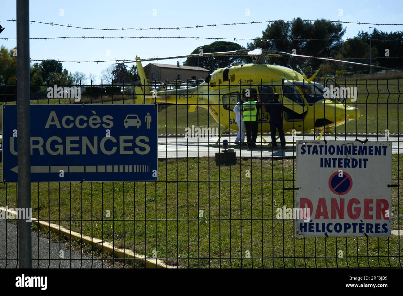 Helicopter er hi-res stock photography and images - Alamy