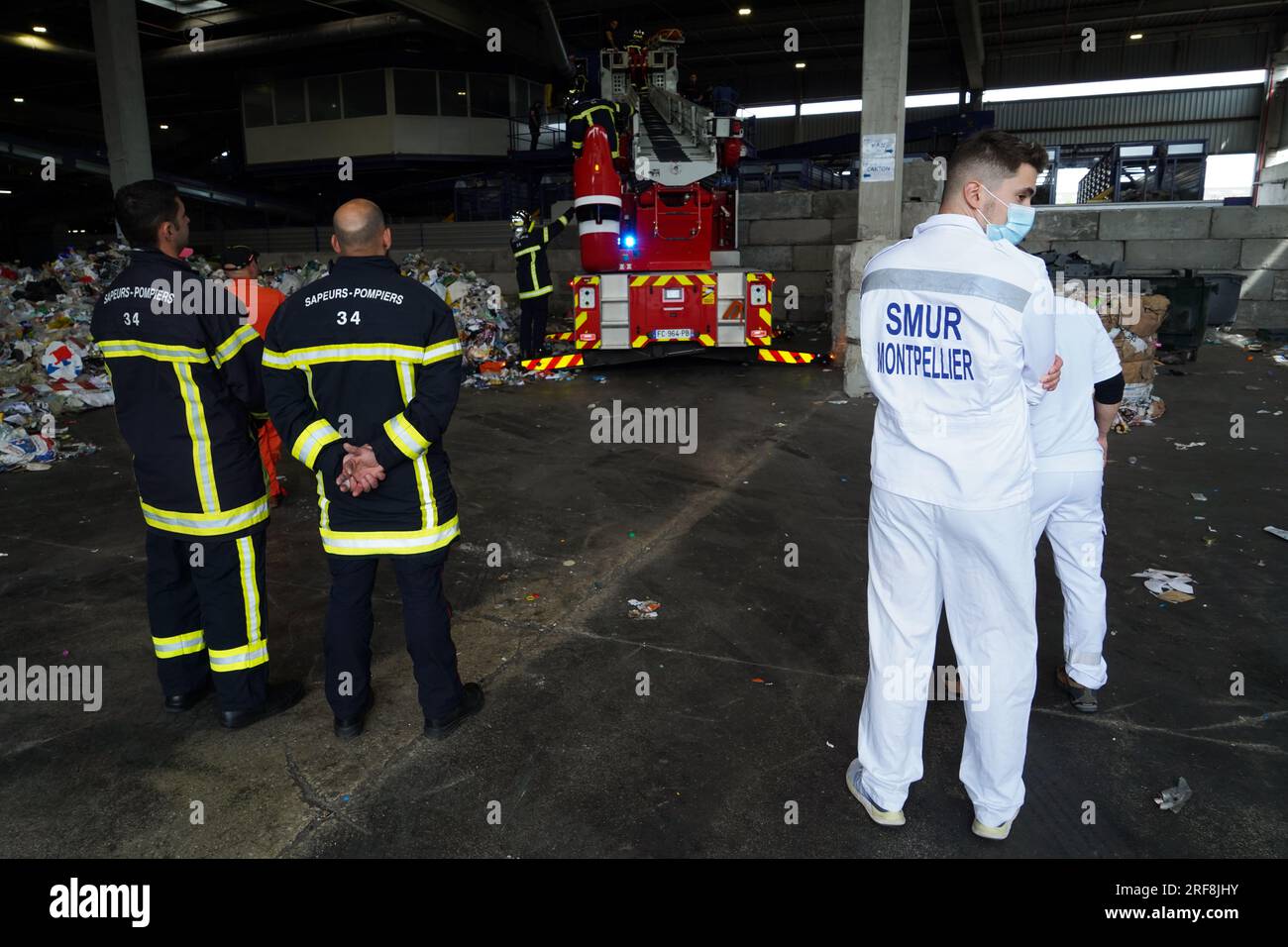 A hospital-based emergency service operates 24 hours a day, 7 days a ...