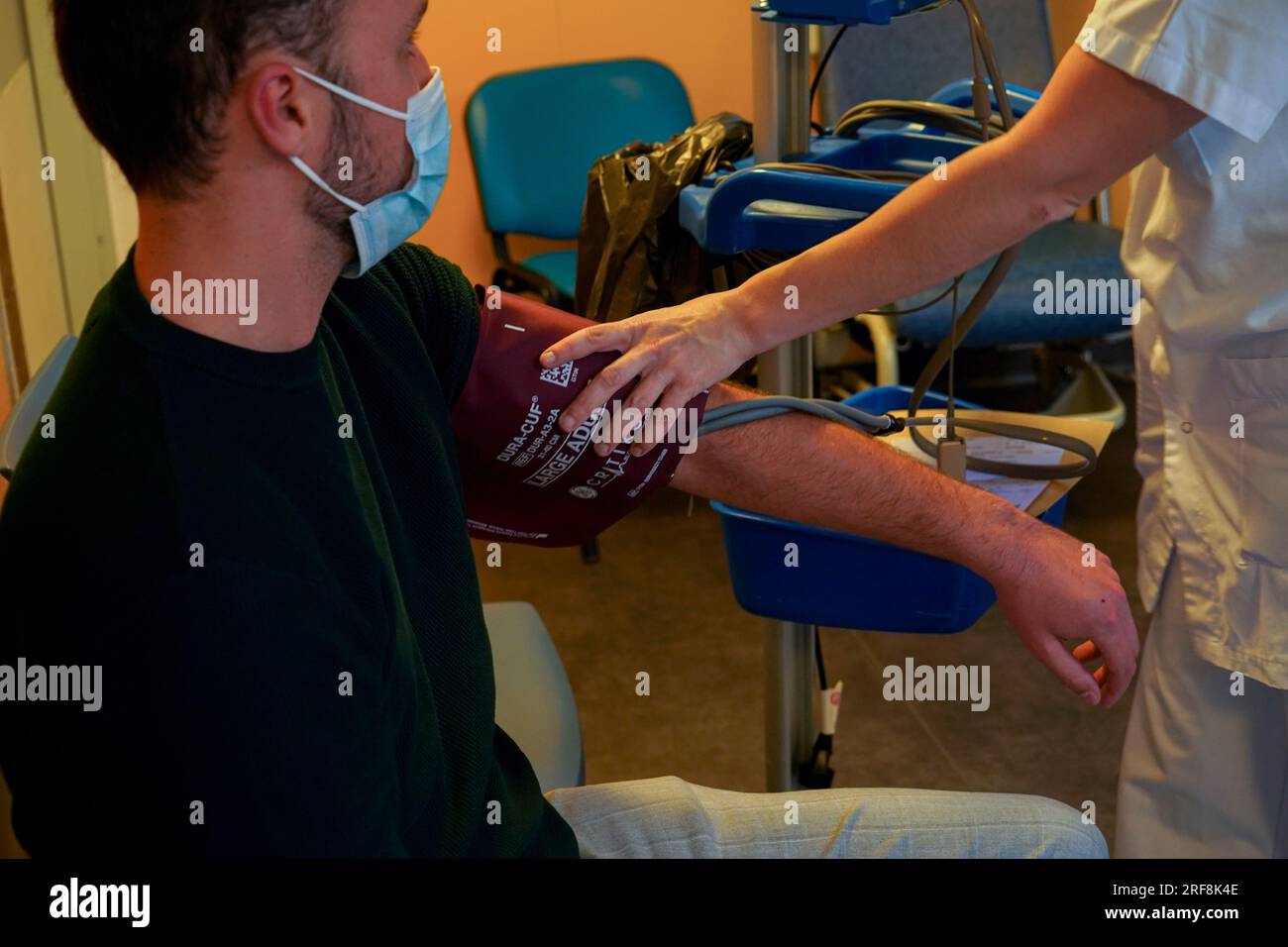 Hospital measurement hi-res stock photography and images - Alamy