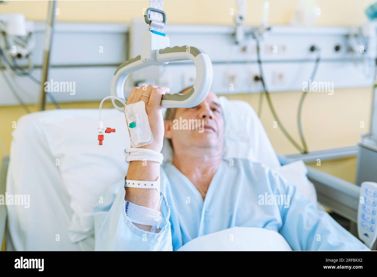 Hospital bed holder hi-res stock photography and images - Alamy