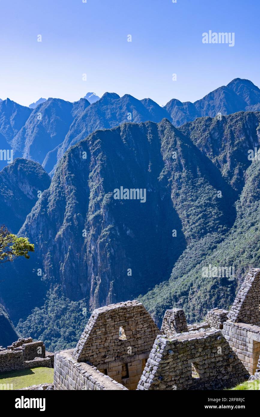 residential architecture, Inca ruins of Machu Picchu, Peru, South ...