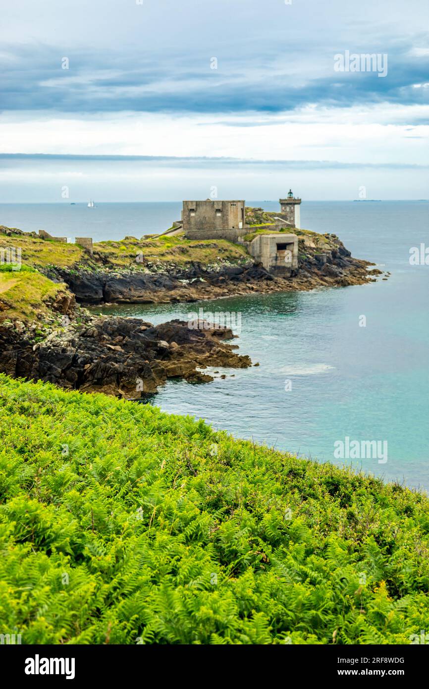 On the way to the lighthouse Phare de Kermorvan in beautiful Brittany ...