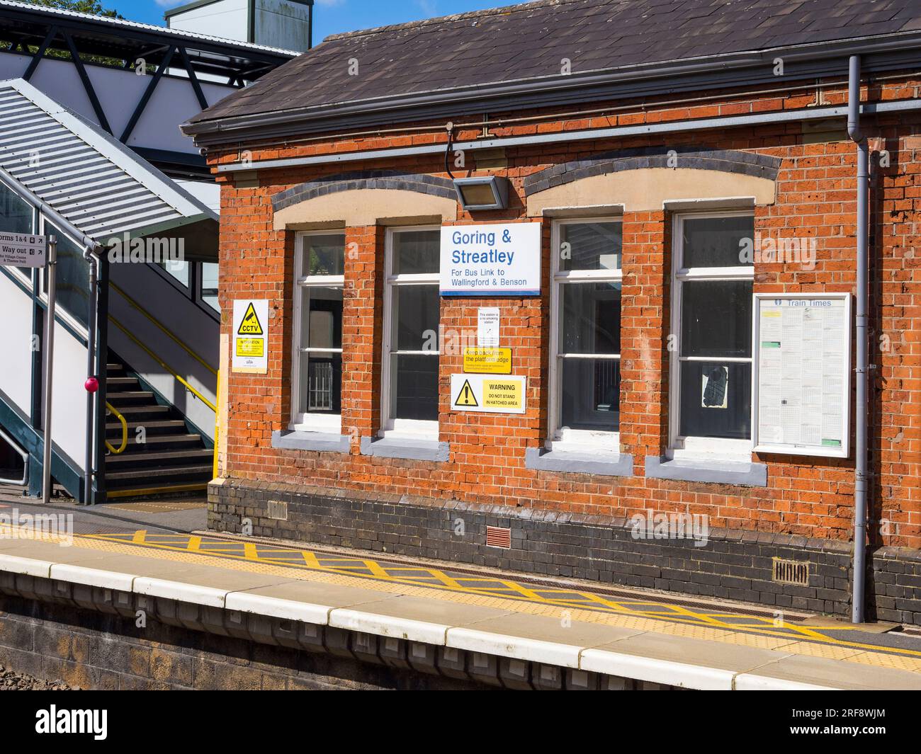 Goring and Streatley Railway Station, Goring-on-Thames, Oxfordshire ...