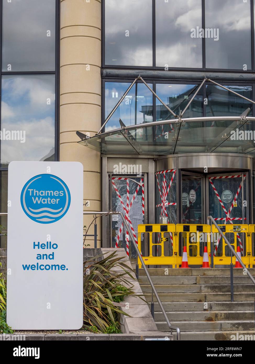 Hello and Welcome, Clearwater Court, Thames Water Head Office, Reading ...