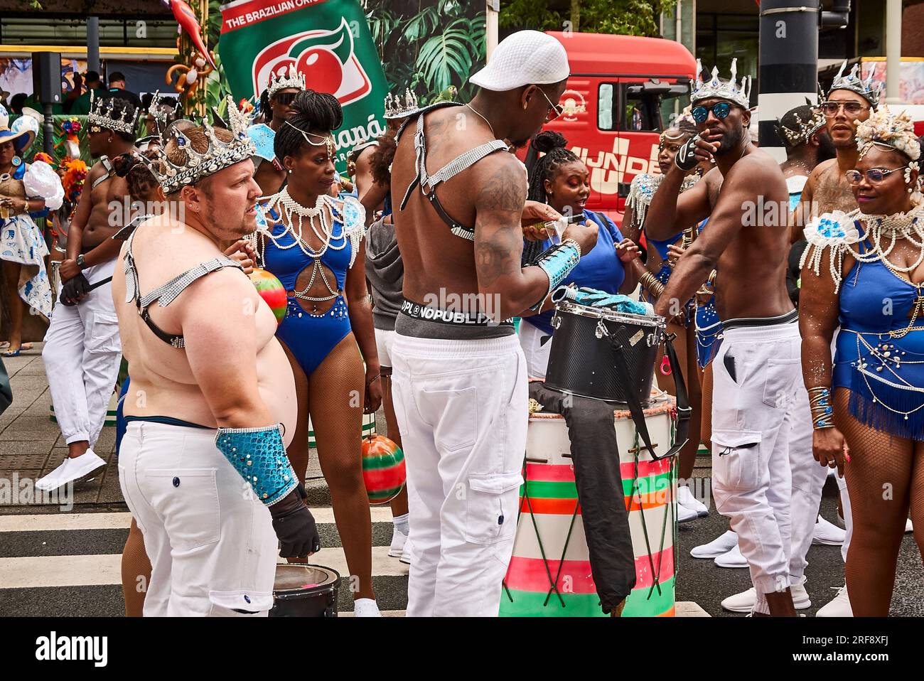 Six Kings in one picture. The Zomercarnaval (Summer Carnaval) in ...