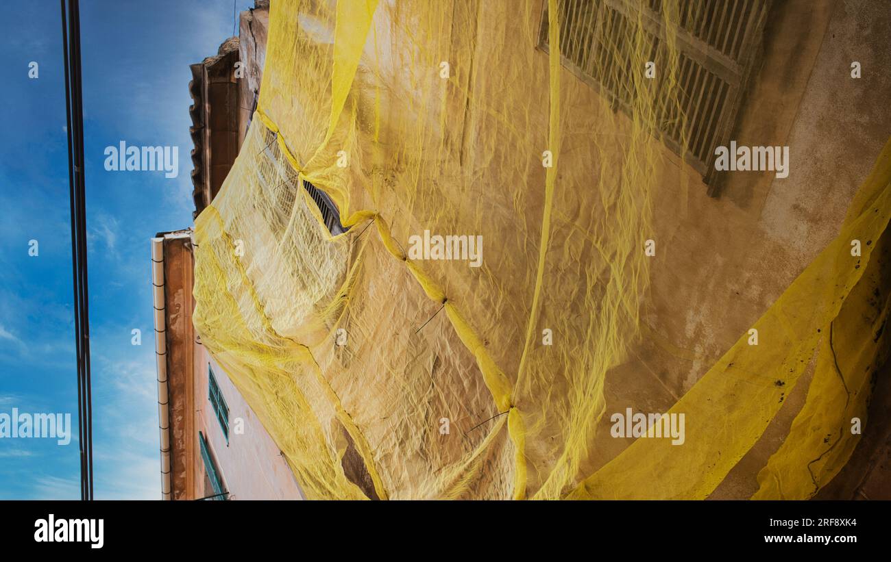 Silk construction hi-res stock photography and images - Alamy