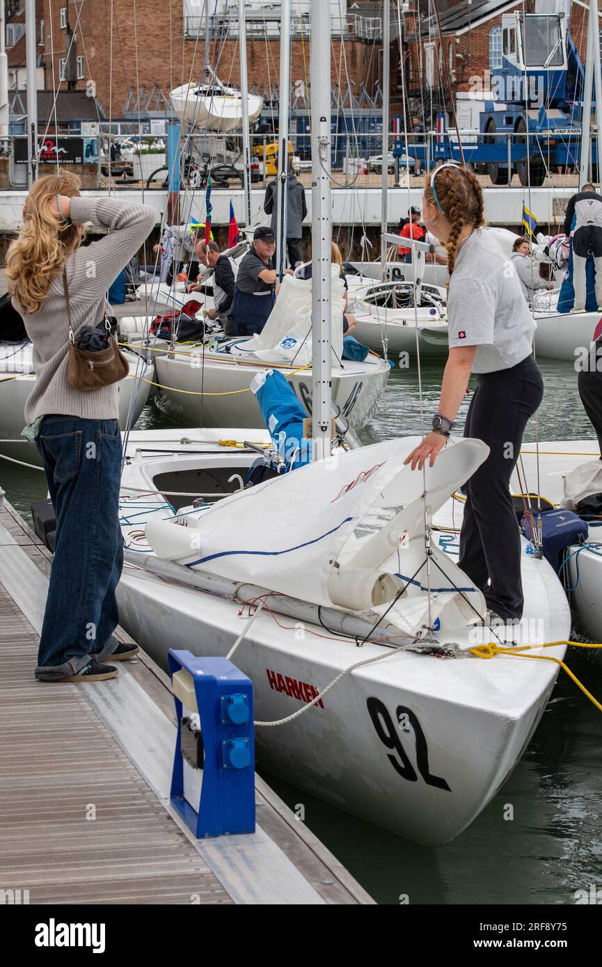 Skipper's briefing hi-res stock photography and images - Alamy
