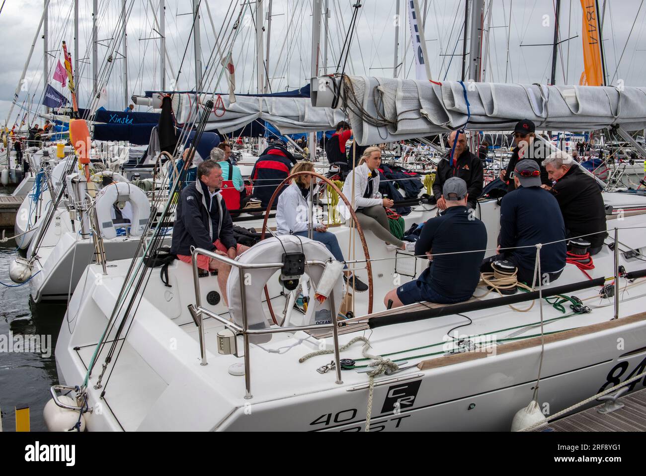 Skipper's briefing hi-res stock photography and images - Alamy