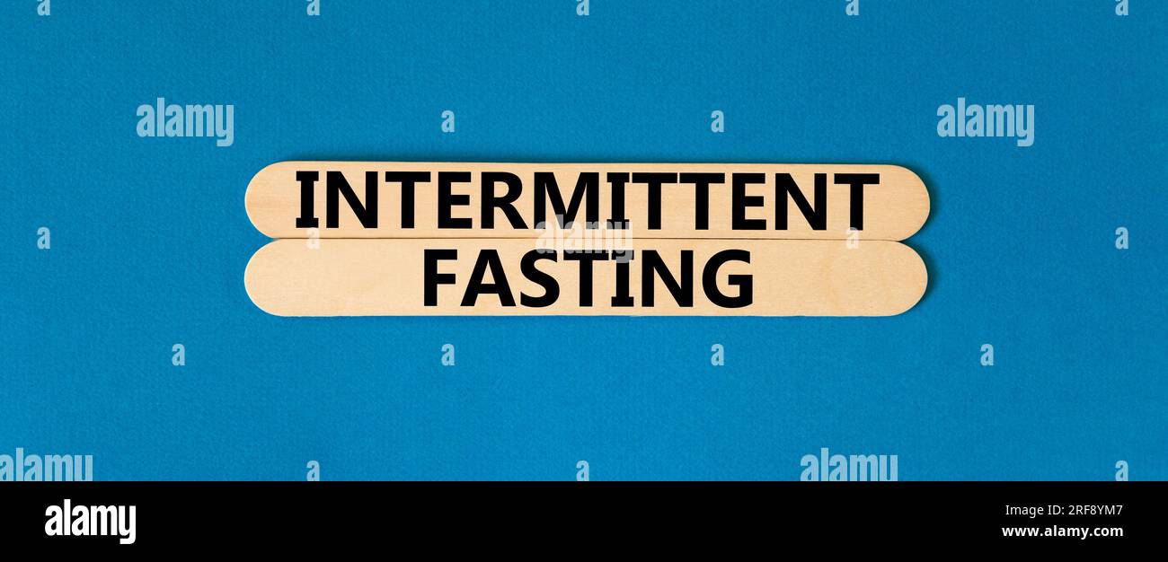 Intermittent fasting symbol. Concept words Intermittent fasting on ...