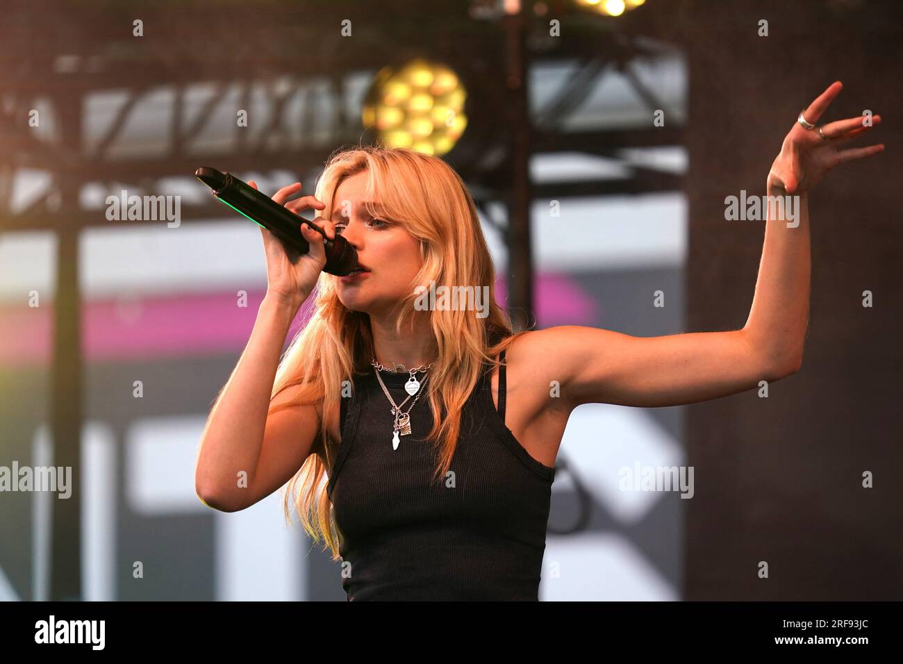 Natasha woods hi-res stock photography and images - Alamy