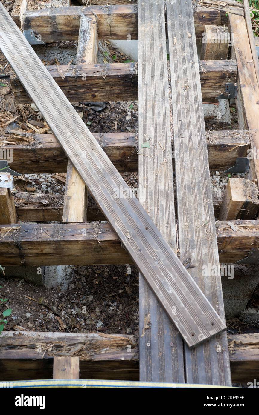 Rotten boards of a wooden deck Stock Photo - Alamy