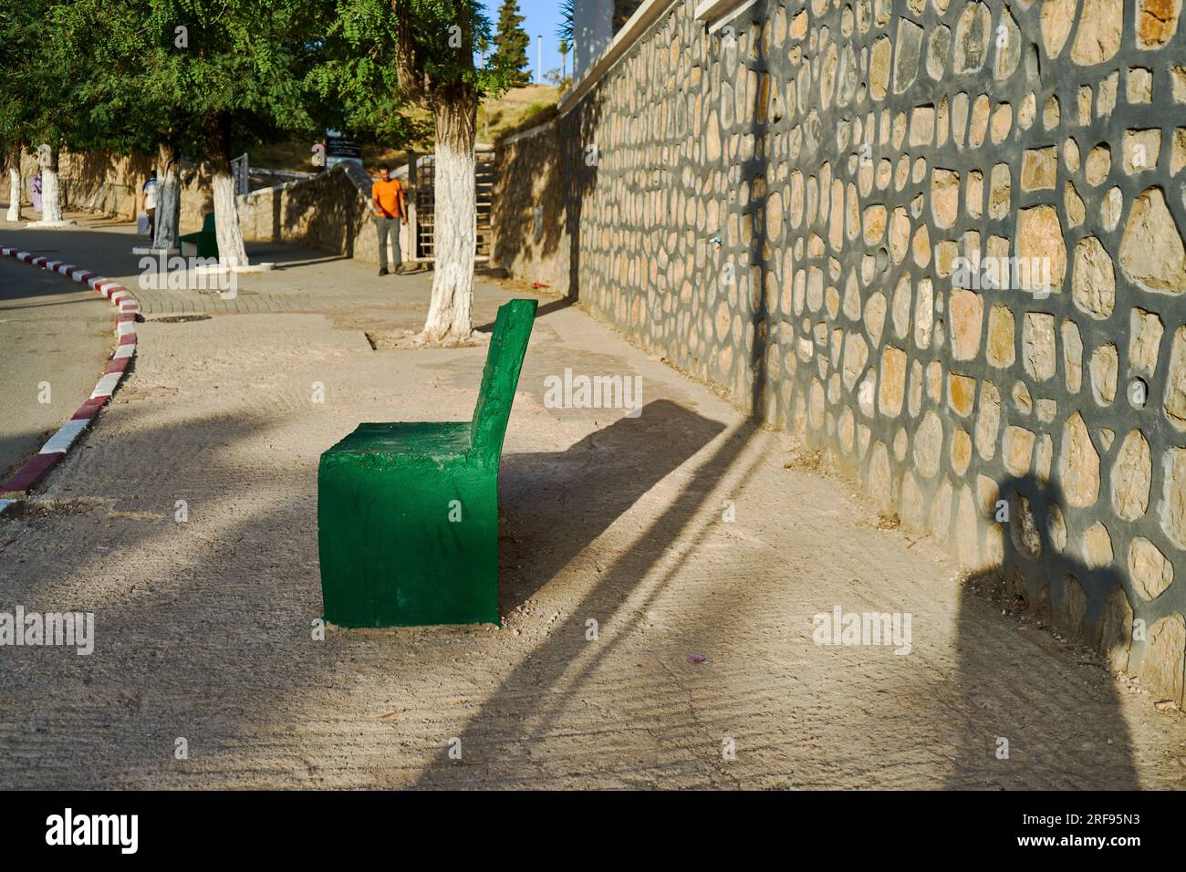 Stone bench trees architecture hi-res stock photography and images - Alamy