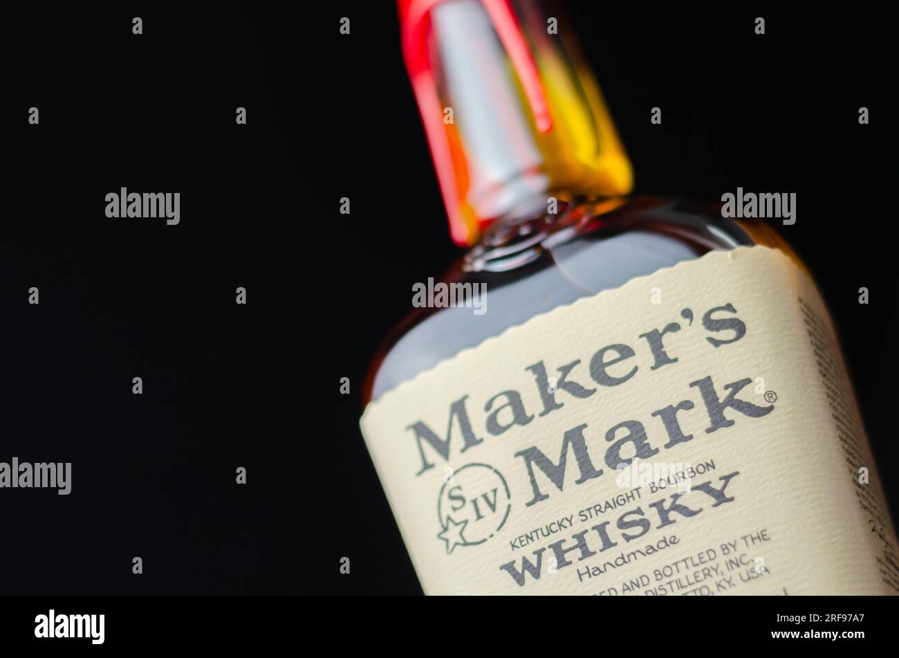 Suntory logo hi-res stock photography and images - Alamy