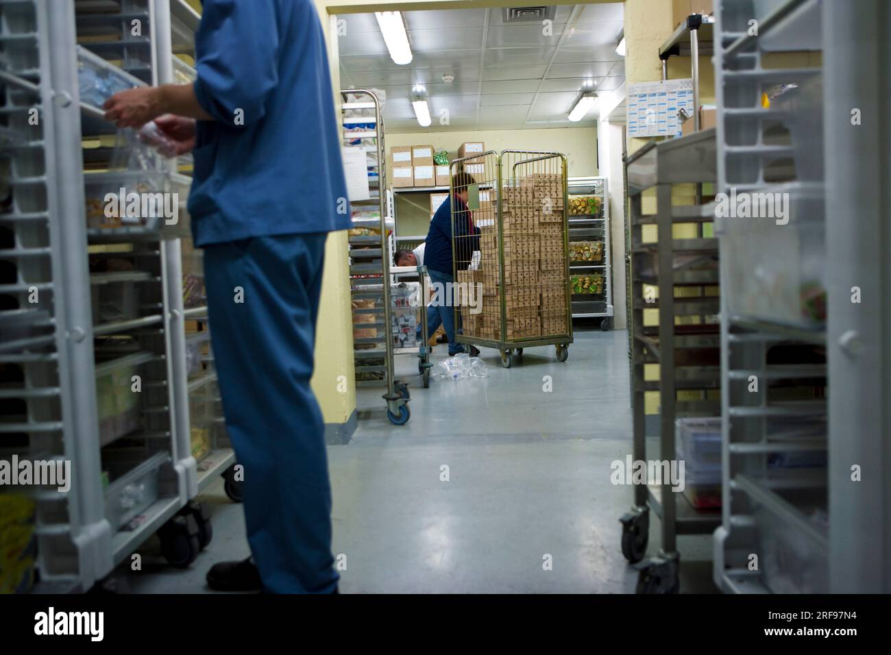 Hospital kitchen food hi-res stock photography and images - Alamy