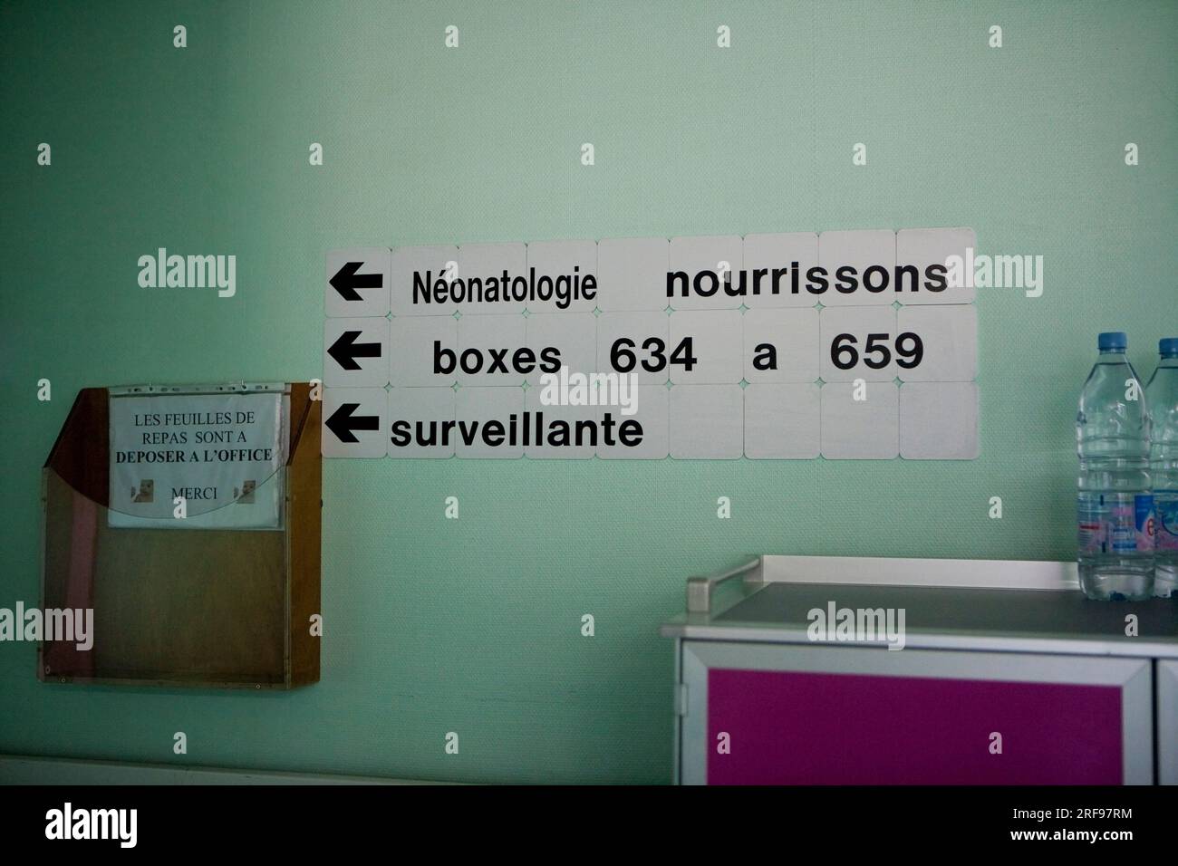 Infant neonatal ward in a hospital Stock Photo - Alamy