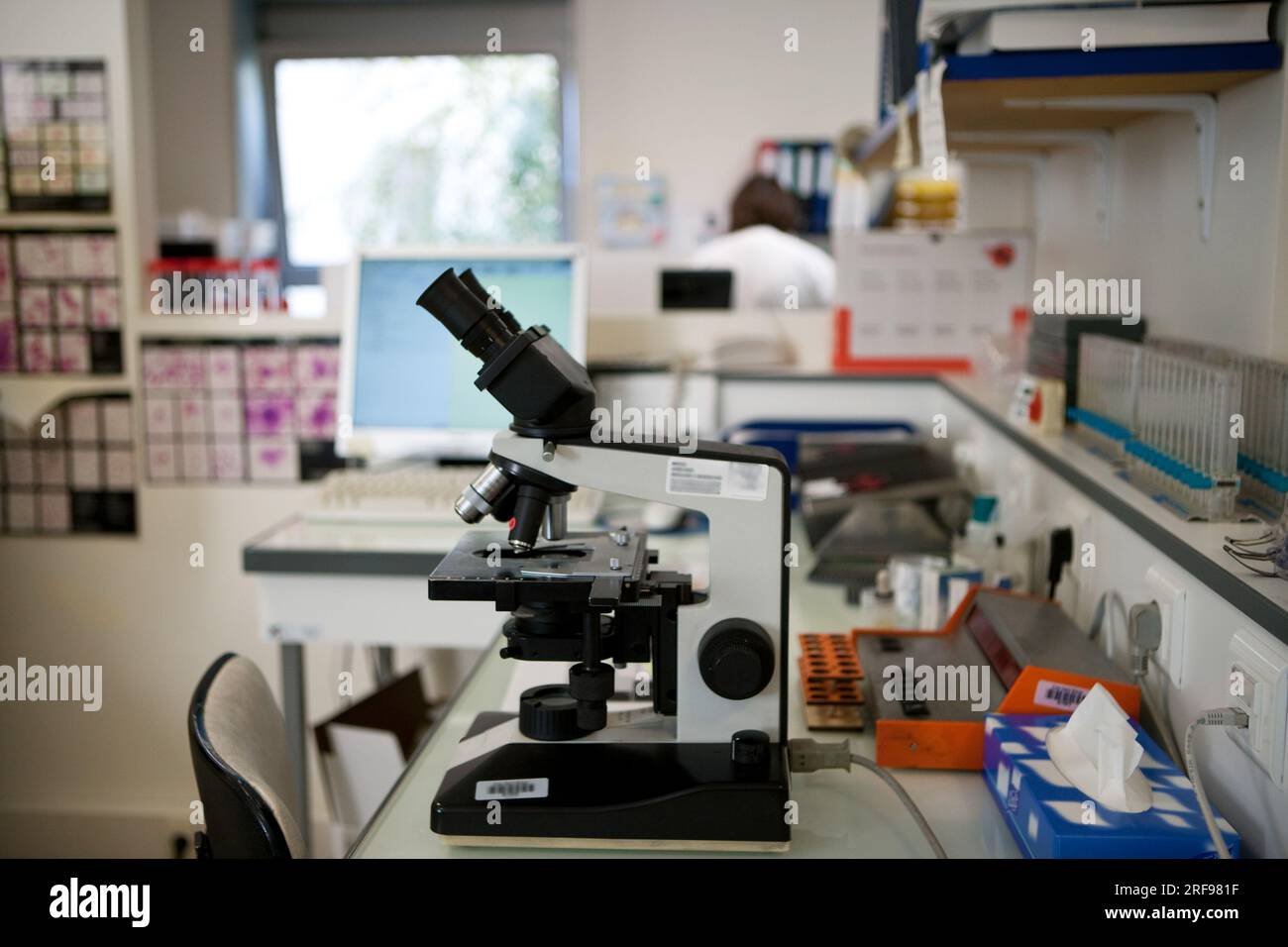 Microscope on bench hi-res stock photography and images - Alamy