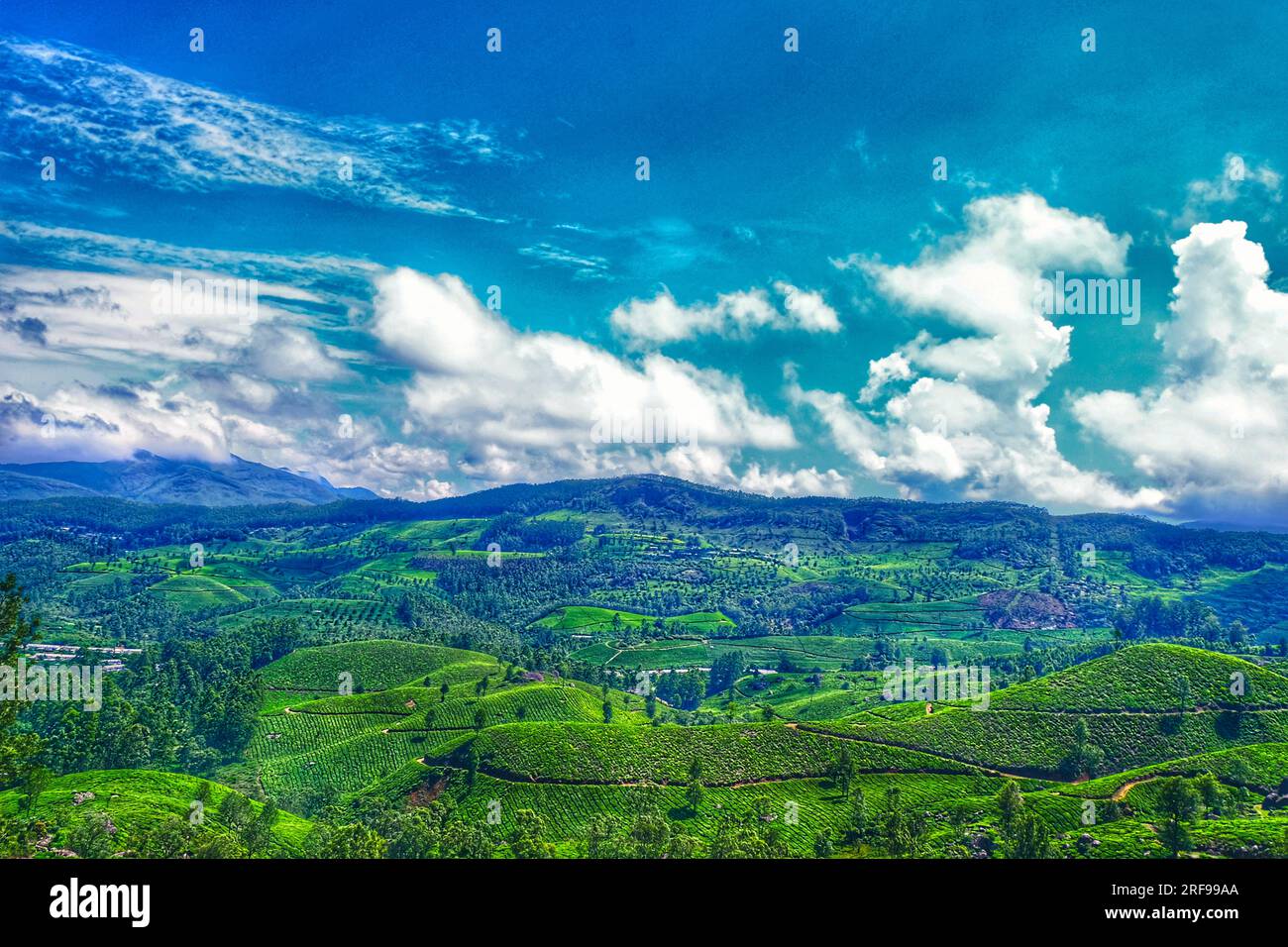 Land meets sky Stock Photo - Alamy