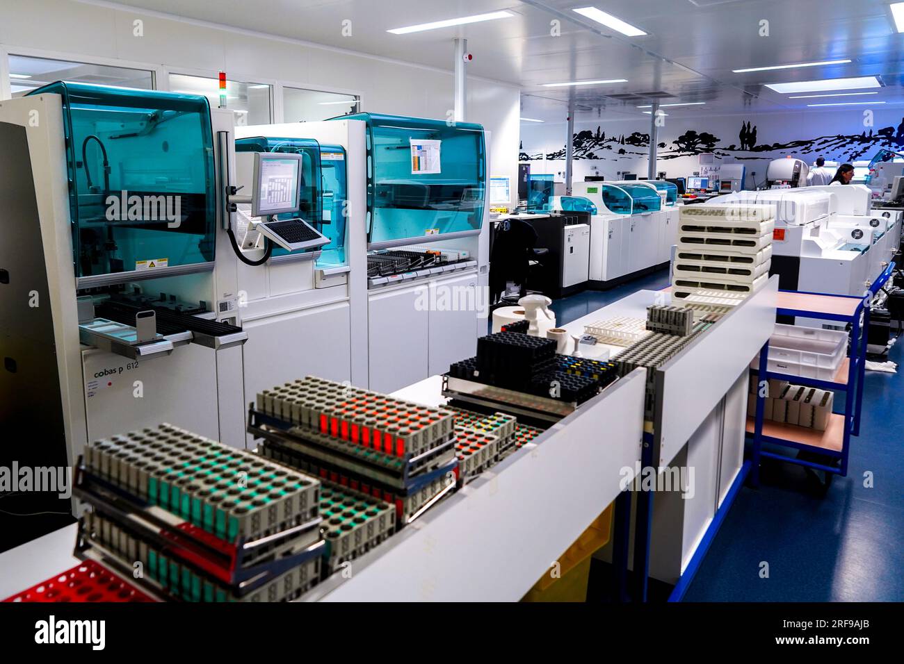 Technical platform of the Inovie 34 laboratory . Here are analyzed ...