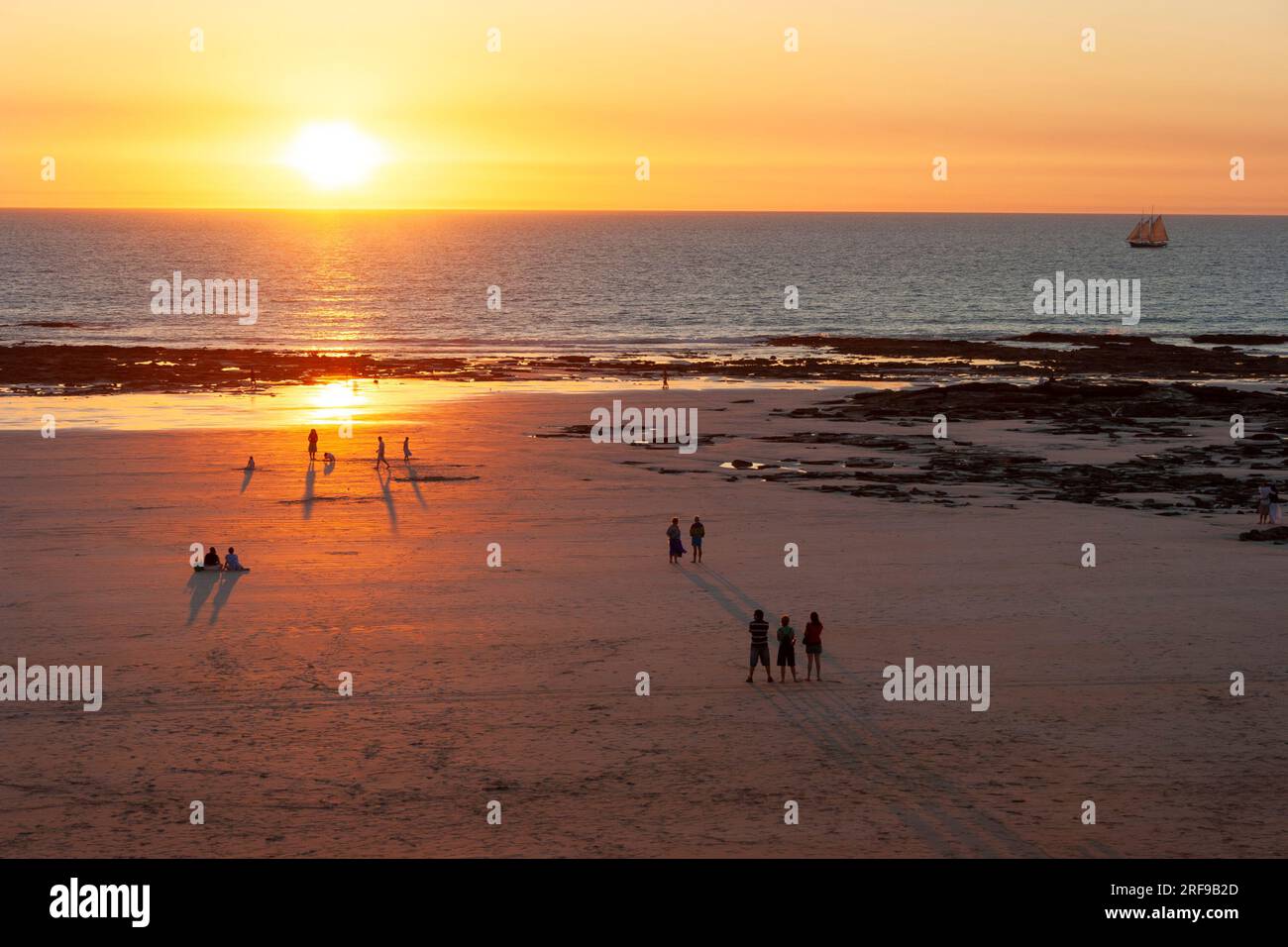People watching the sunset on Cable beach in Broome in Western ...