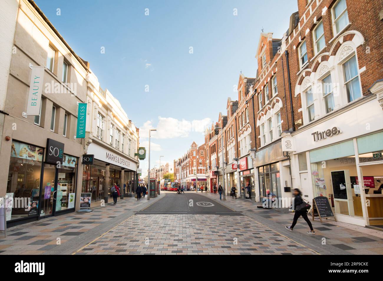 St johns road hi-res stock photography and images - Alamy