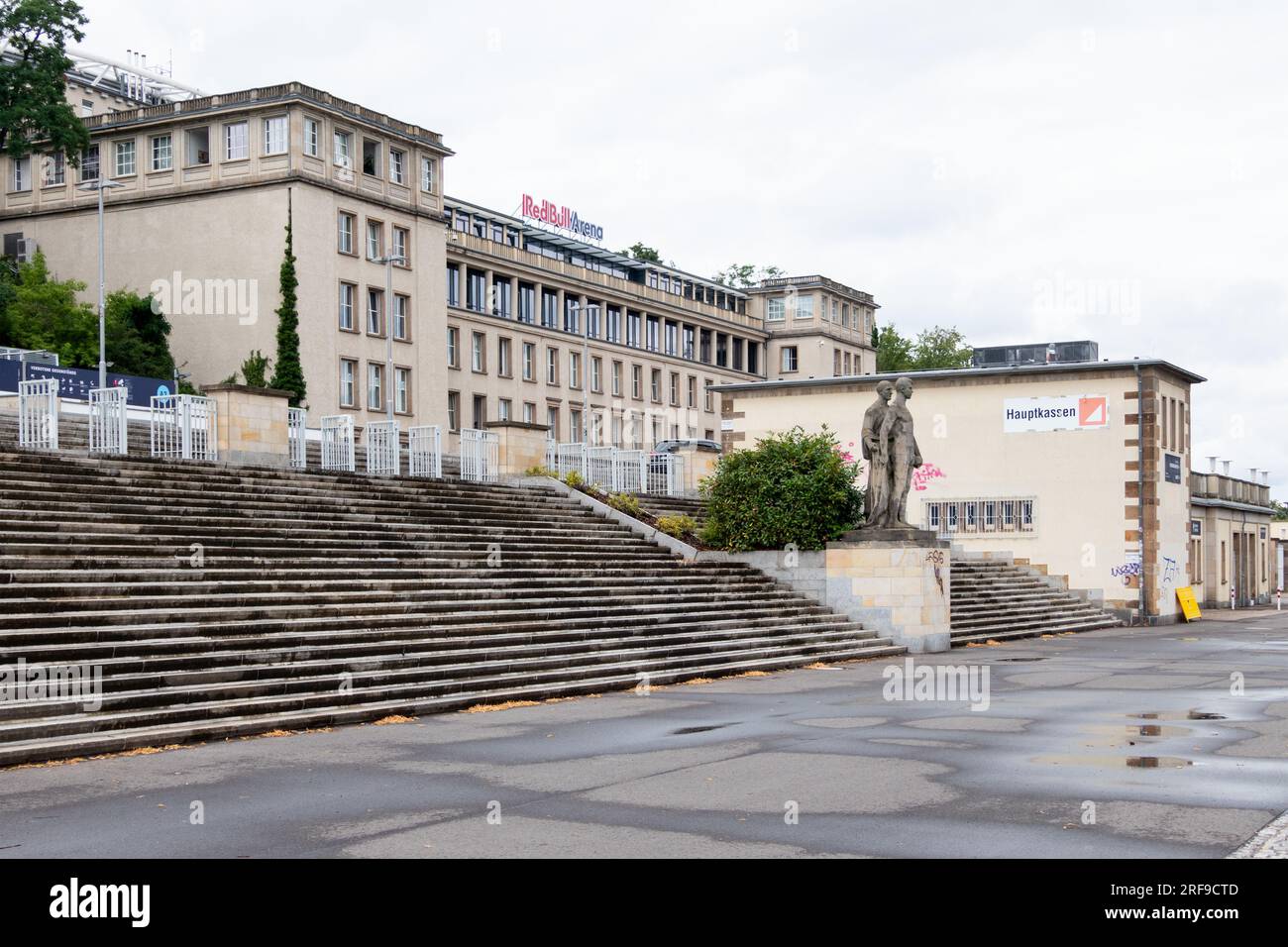 Redbull stadium hi-res stock photography and images - Alamy