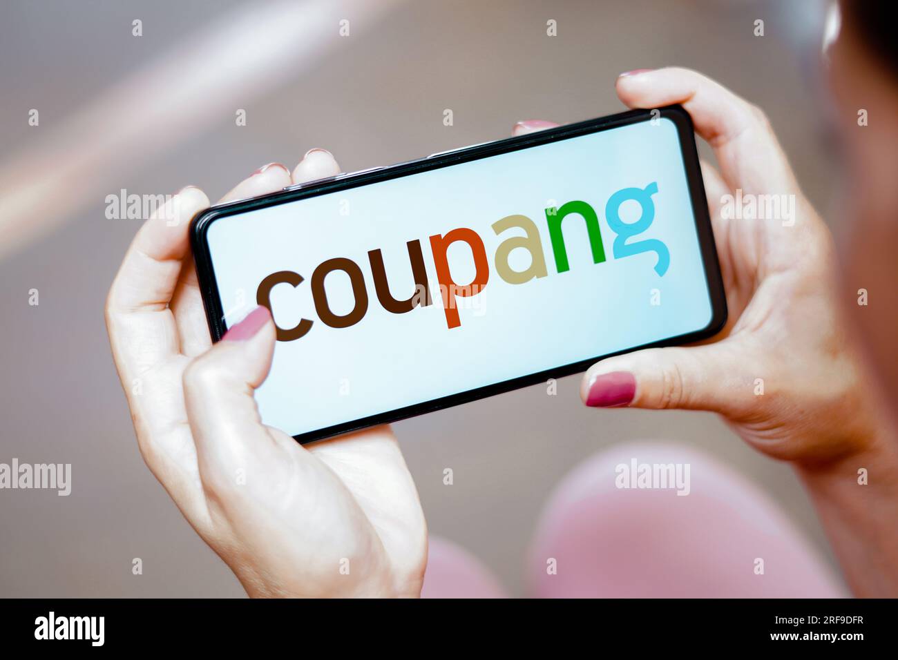 Coupang Logo