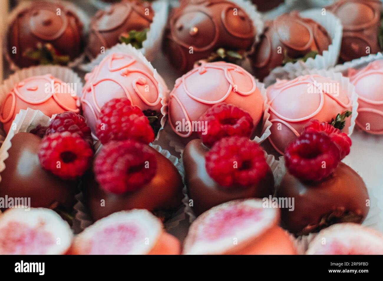 Collection of sweets hi-res stock photography and images - Alamy
