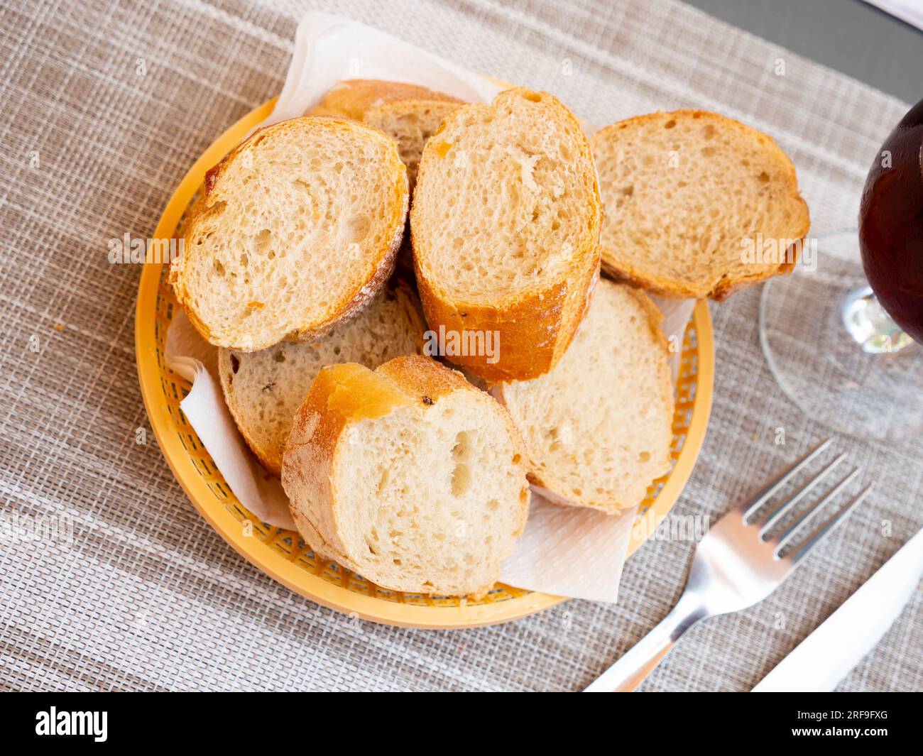 Ficelle bread hi-res stock photography and images - Alamy