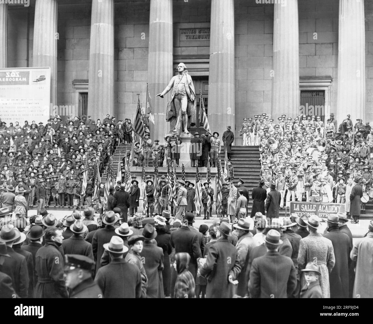 New York, New York: c. 1928 Boy Scouts celebrate Washington's birthday ...