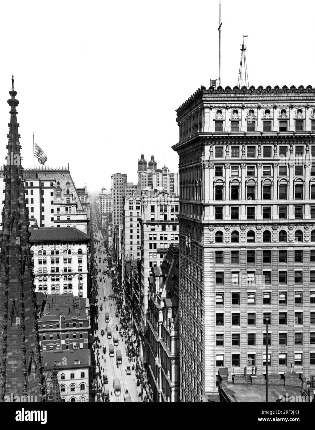 New York, New York: 1904 Looking up Broadway in New York City from the ...