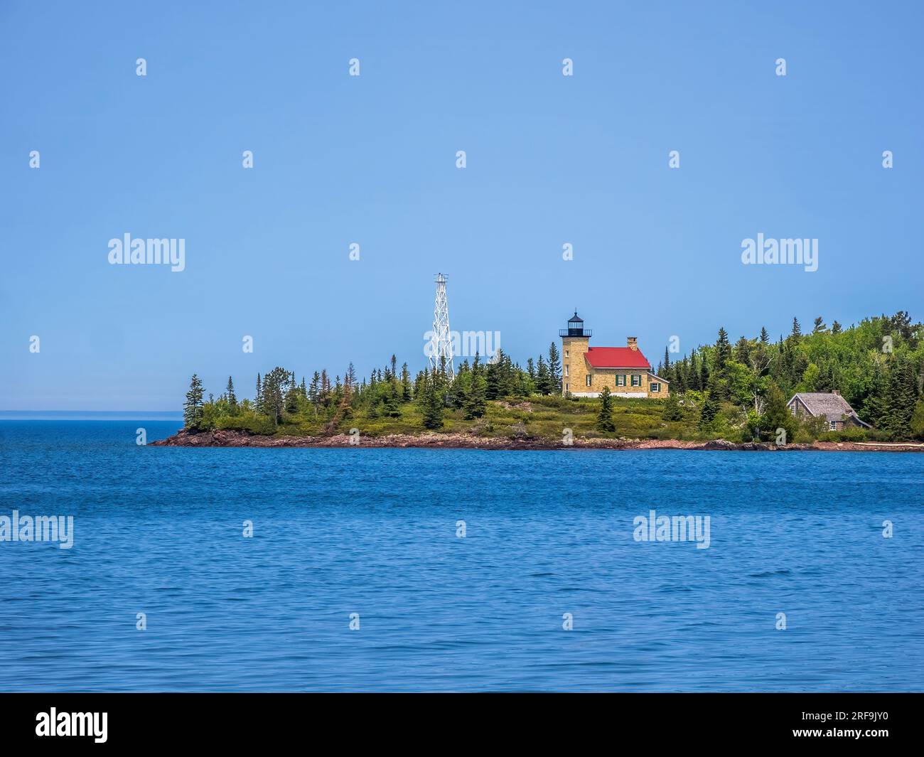 Copper Harbor Lighthouse on Lake Superior in Fort Wilkins Historic ...