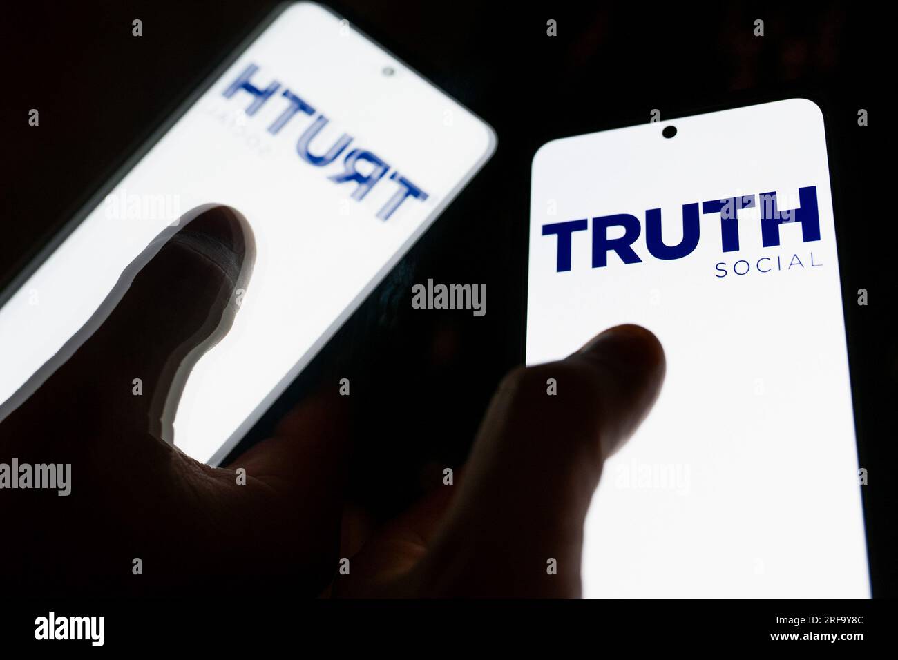 Truth social logo hi-res stock photography and images - Alamy