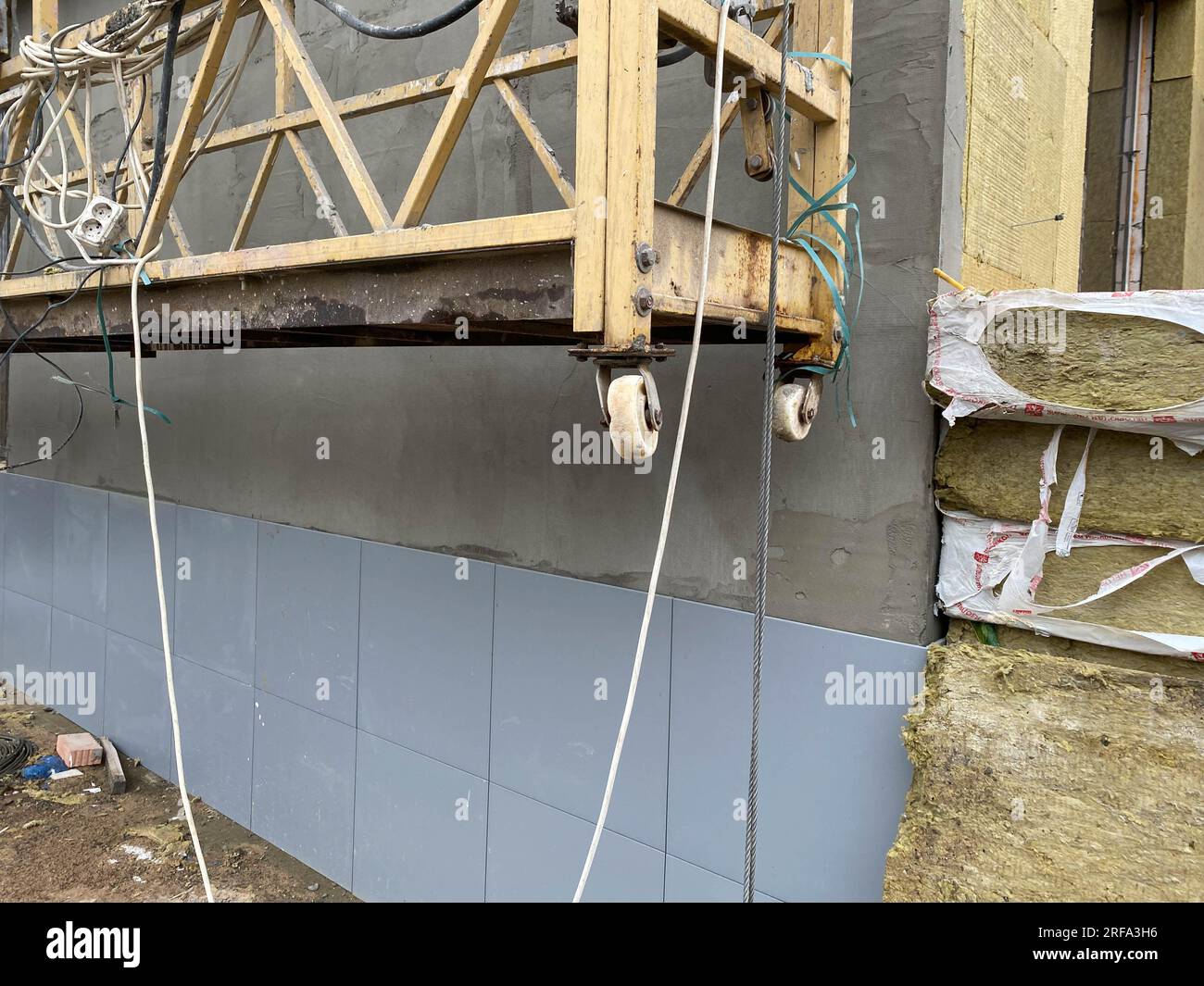 External finishing with mineral wool insulation in the cradle of the ...