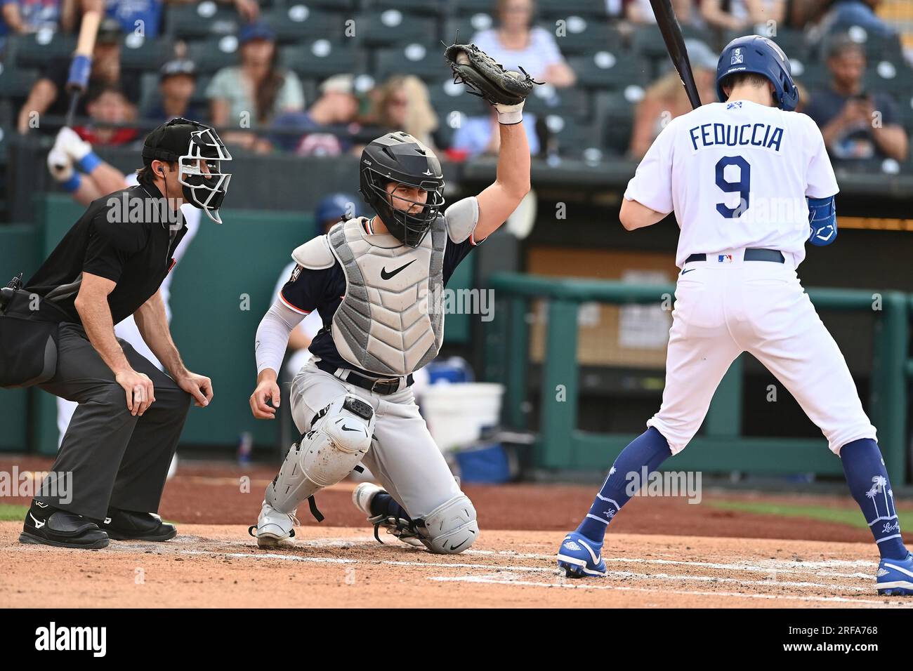 Catcher Tyler Soderstrom (21) of the Las Vegas Aviators receives a ...