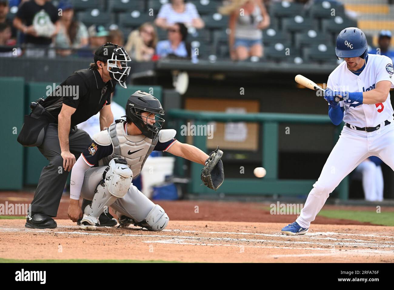 Catcher Tyler Soderstrom (21) of the Las Vegas Aviators receives a ...