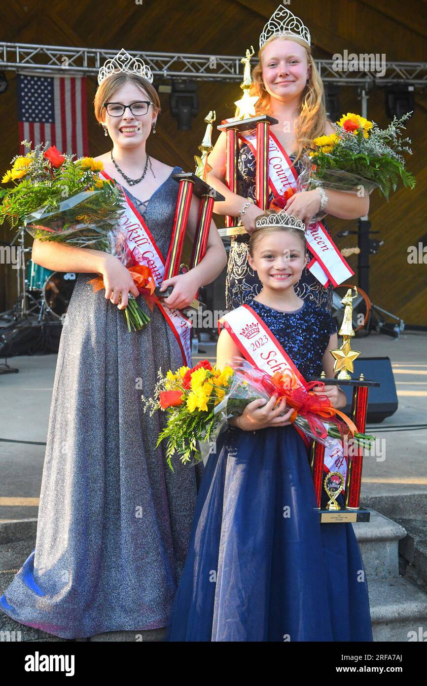 2023 Schuylkill County Fair Royalty Little Miss Laila Shutt, front ...
