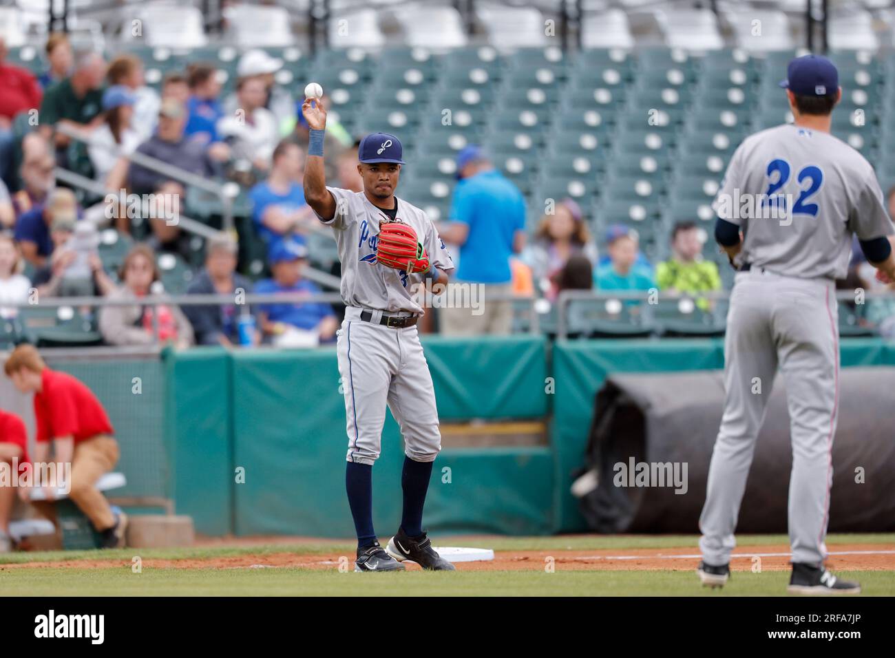 Pensacola Blue Wahoos third baseman Jose Devers (3) on defense against ...