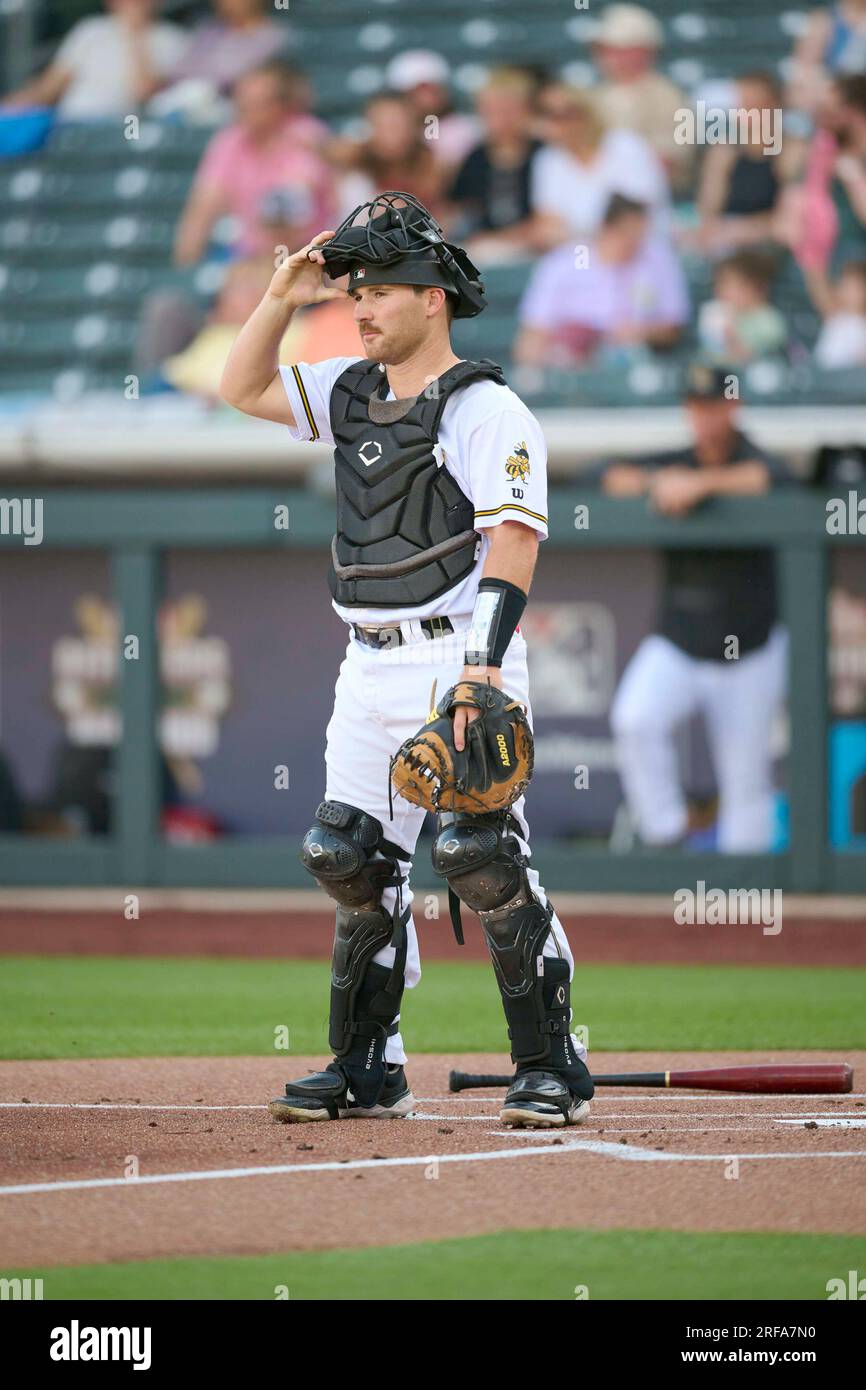 Zach Humphreys (16) of the Salt Lake Bees on defense against the Sugar ...